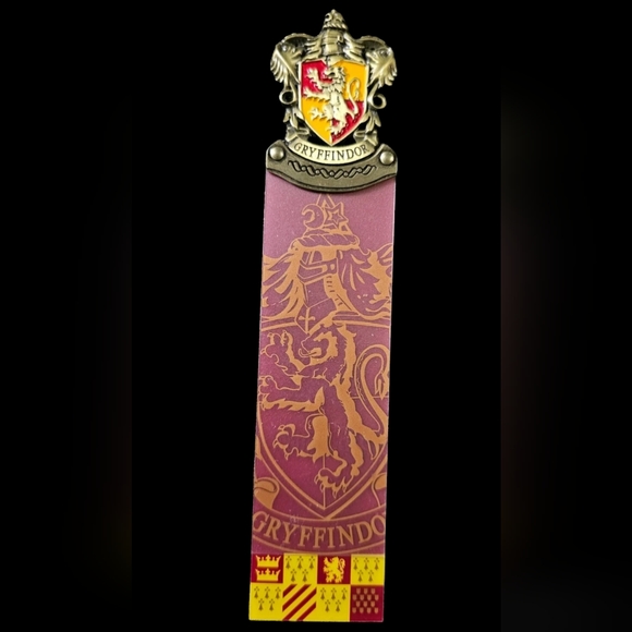 Warner Bros. | Other | The Noble Collection Harry Potter Gryffindor ...